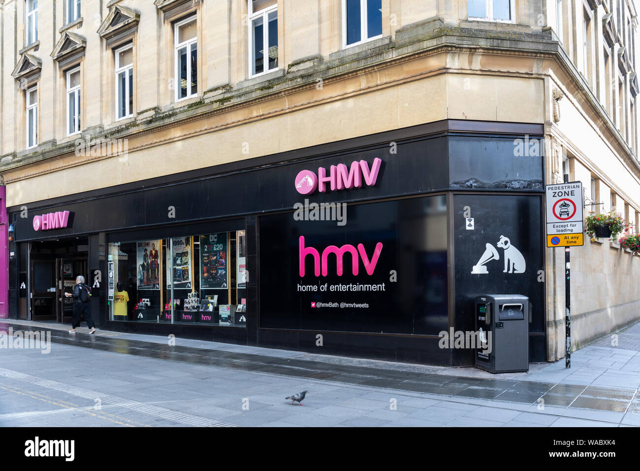 Hmv store hi-res stock photography and images - Alamy