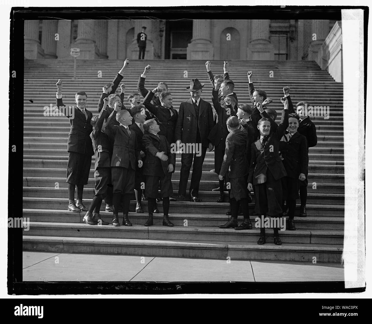 Pages 11 hi-res stock photography and images - Alamy