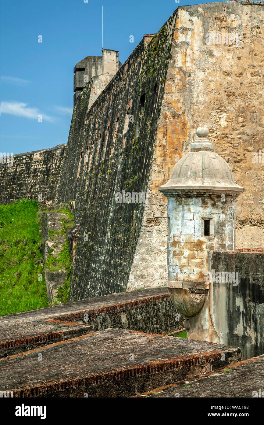 Sentry house and ramparts, San Cristobal Castle (1765-1783), San Juan ...
