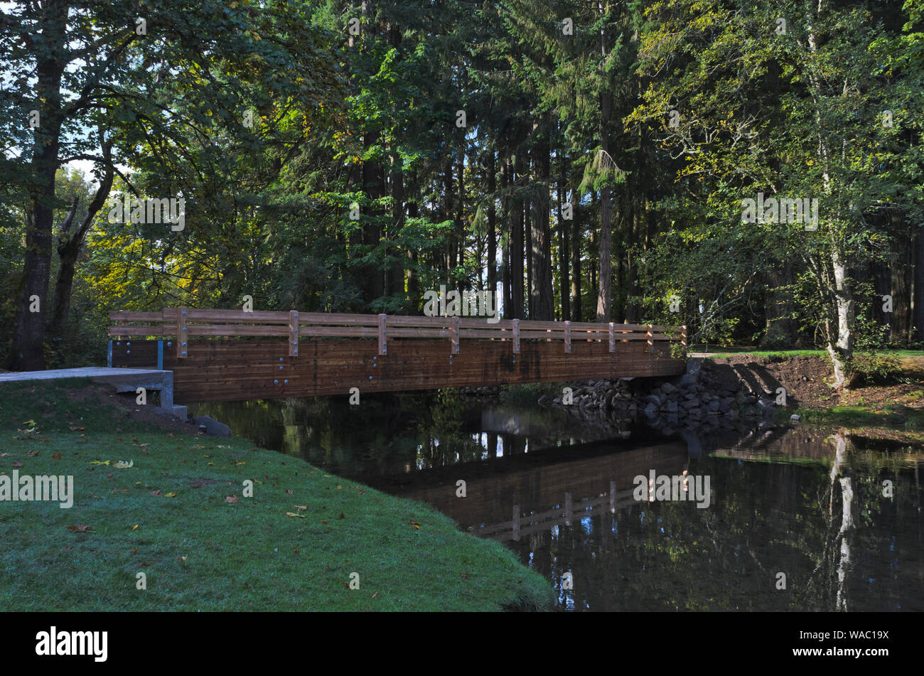 Built in 1998 hi-res stock photography and images - Alamy