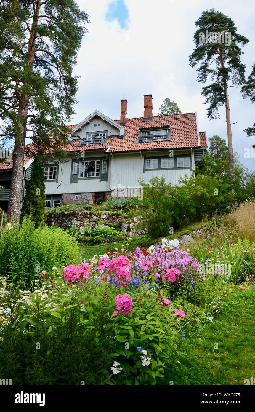 Ainola foundation hi-res stock photography and images - Alamy