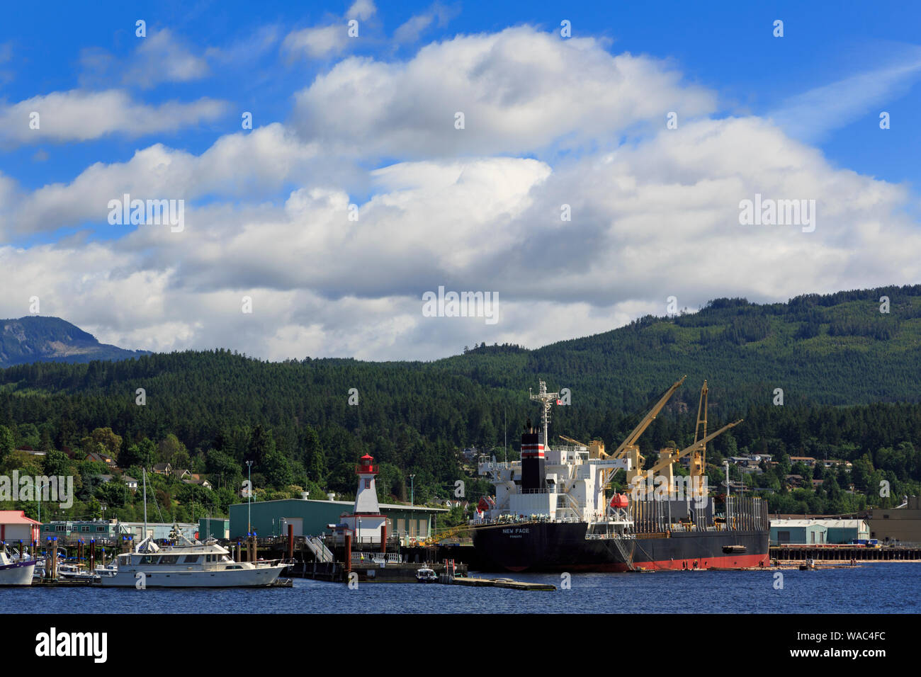 Loading logs on ship, Port Alberni, Vancouver Island, British Columbia ...