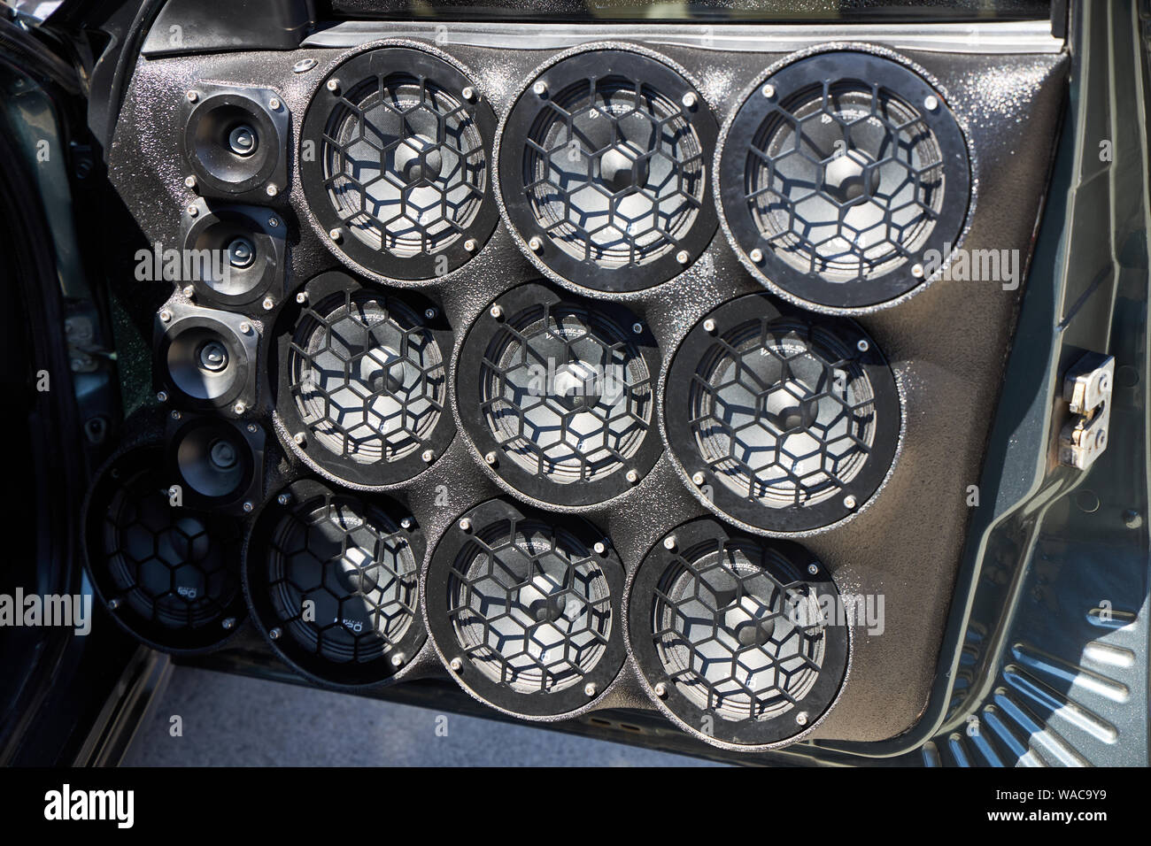 Loud speakers car hi-res stock photography and images - Alamy