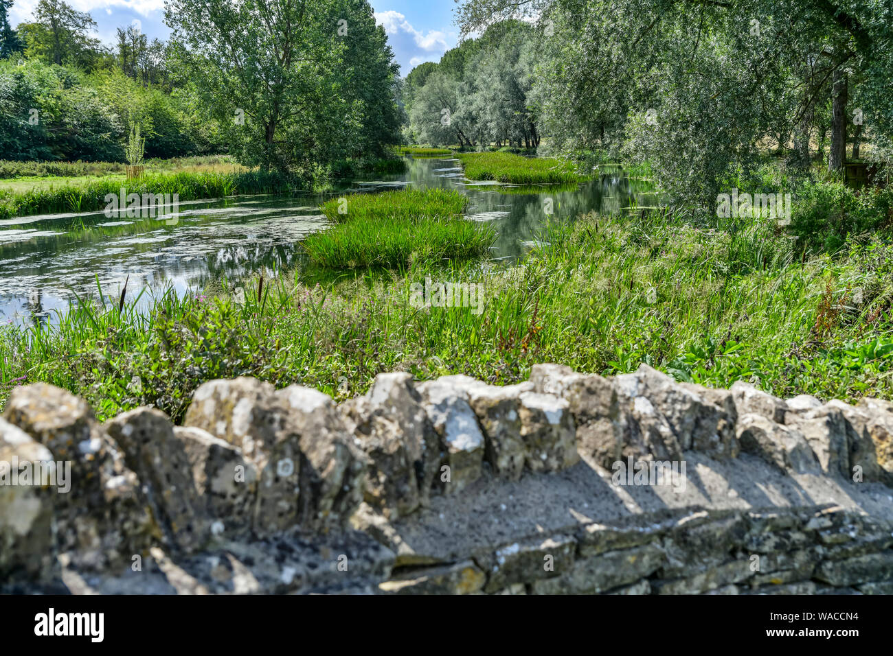Blenheim Palace. Beautiful scenic river Glyme. Woodstock, Oxfordshire ...