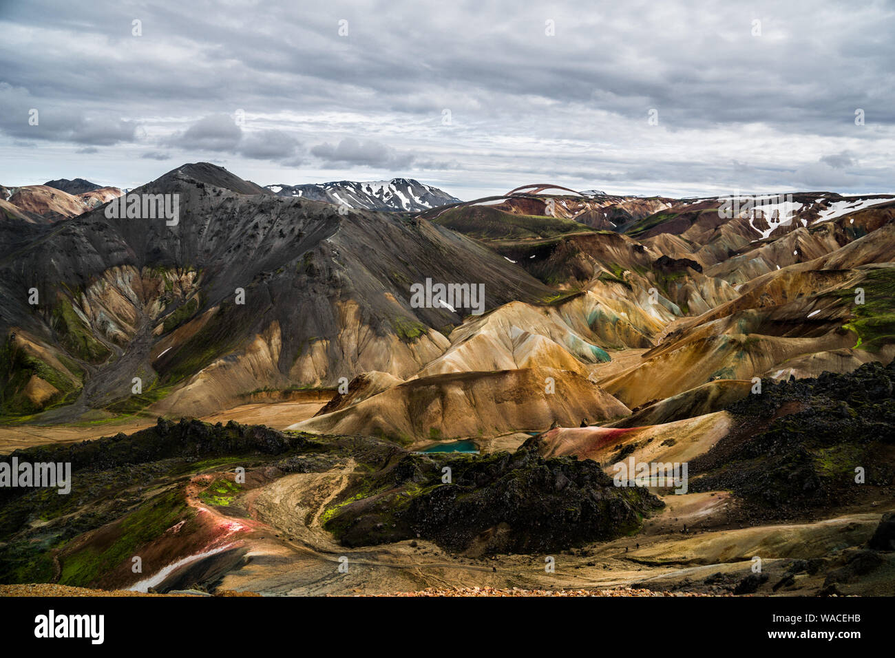 Colorful mountain range in the Icelandic highlands (Landmannalaugar ...