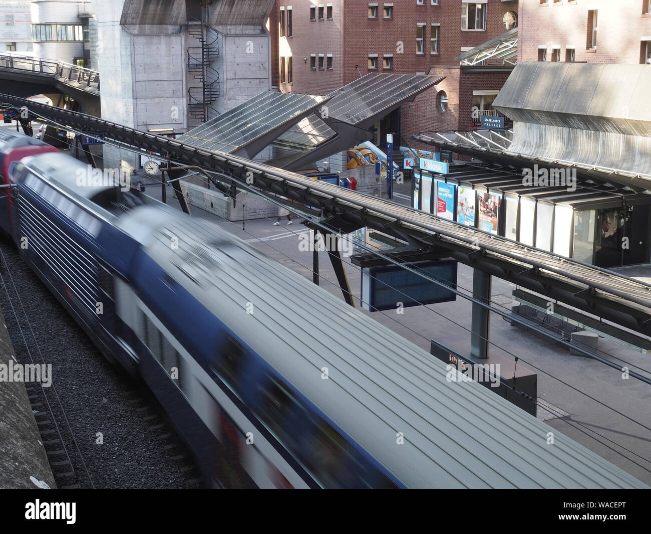 Zug von oben hi-res stock photography and images - Alamy