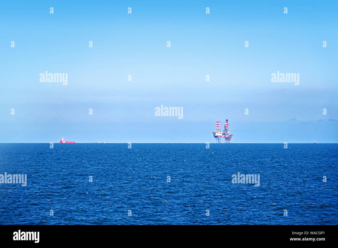 Wellhead subsea hi-res stock photography and images - Alamy