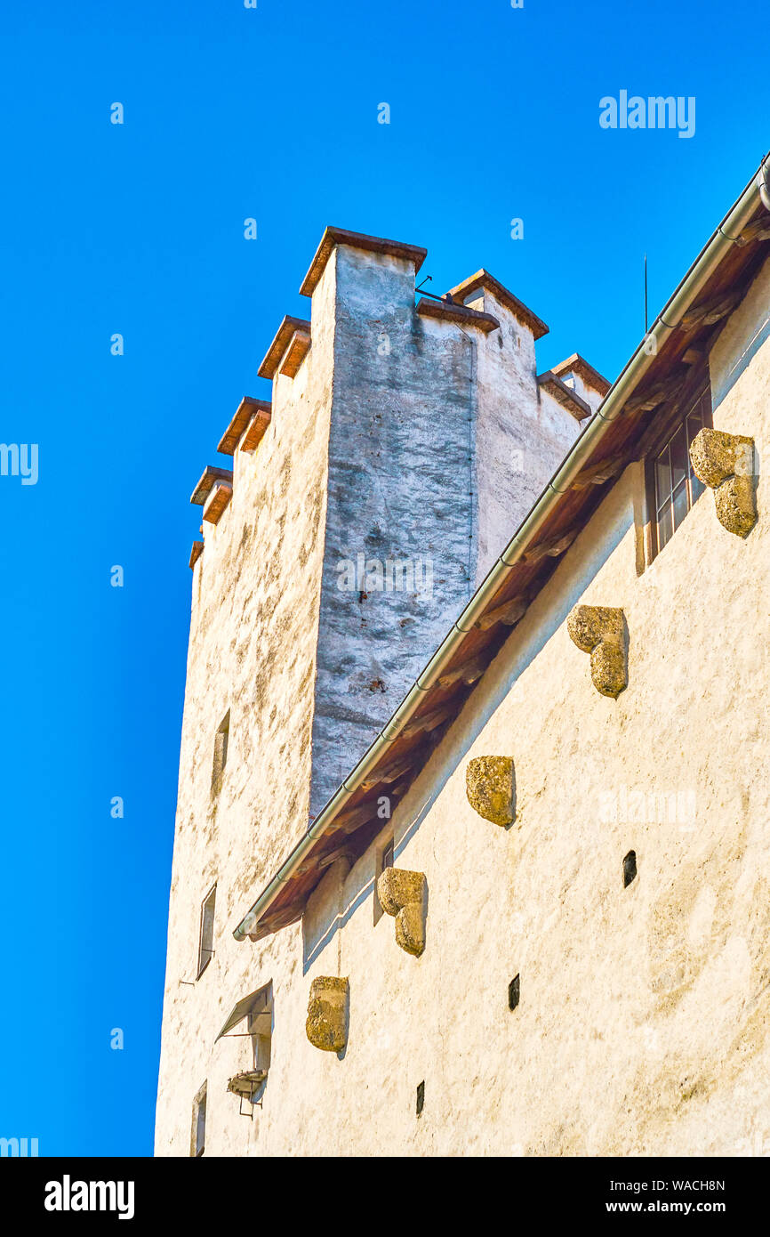 Wall medieval embrasures hi-res stock photography and images - Alamy