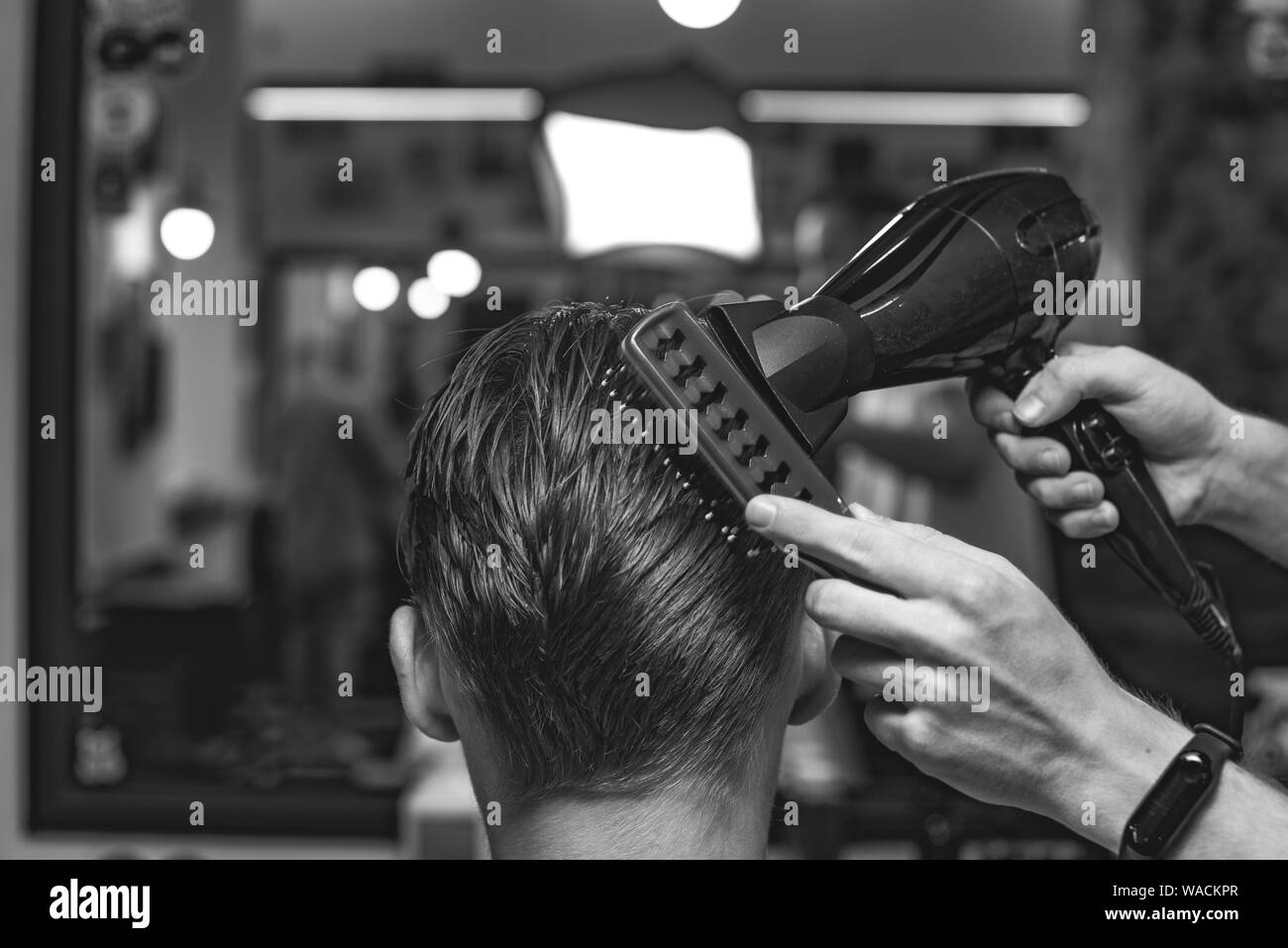 Mens beauty salon hi-res stock photography and images - Alamy