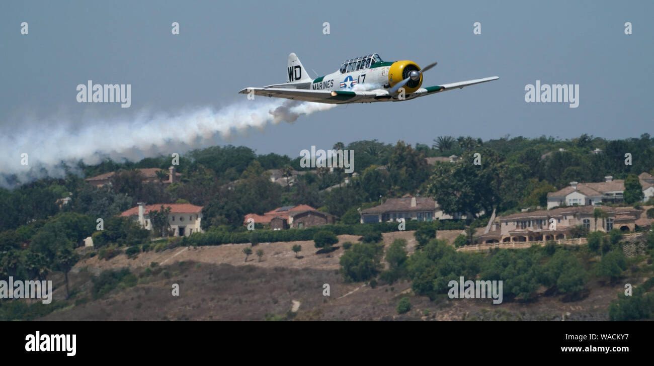 At6 texan hi-res stock photography and images - Alamy