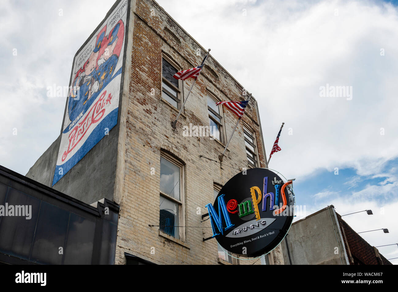 Memphis, Tennessee, USA - August 4, 2014: Detail of building and signs ...