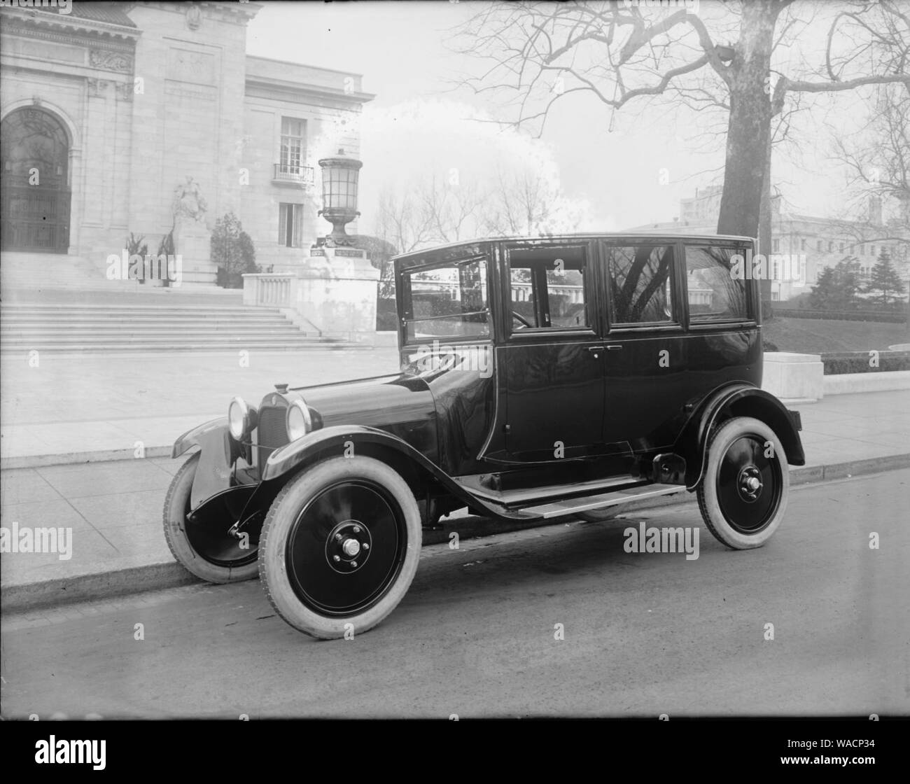 Dodge sedan hi-res stock photography and images - Alamy