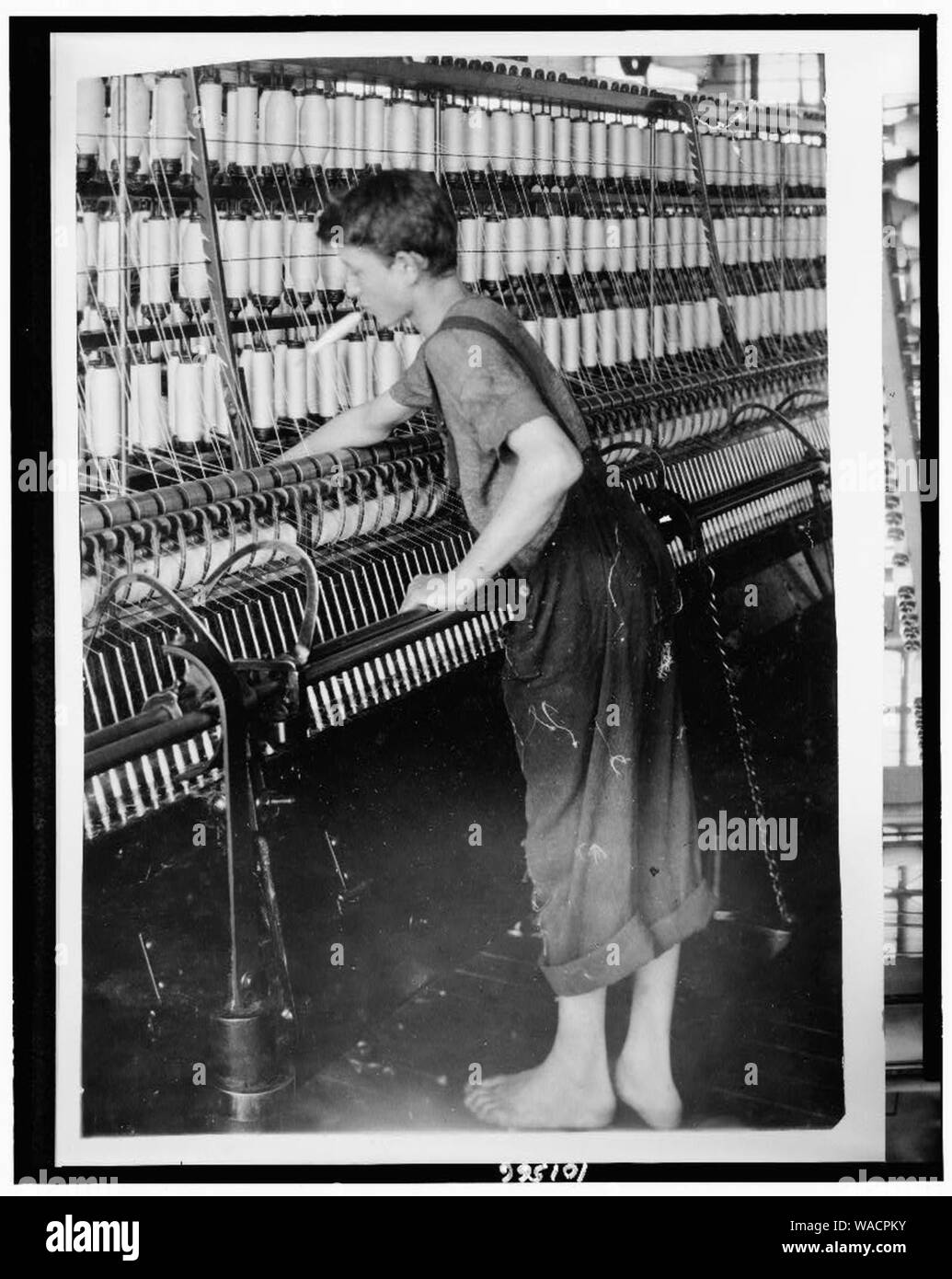 Doffer - Mule room - 16 years. Berkshire Cotton Mills Stock Photo - Alamy