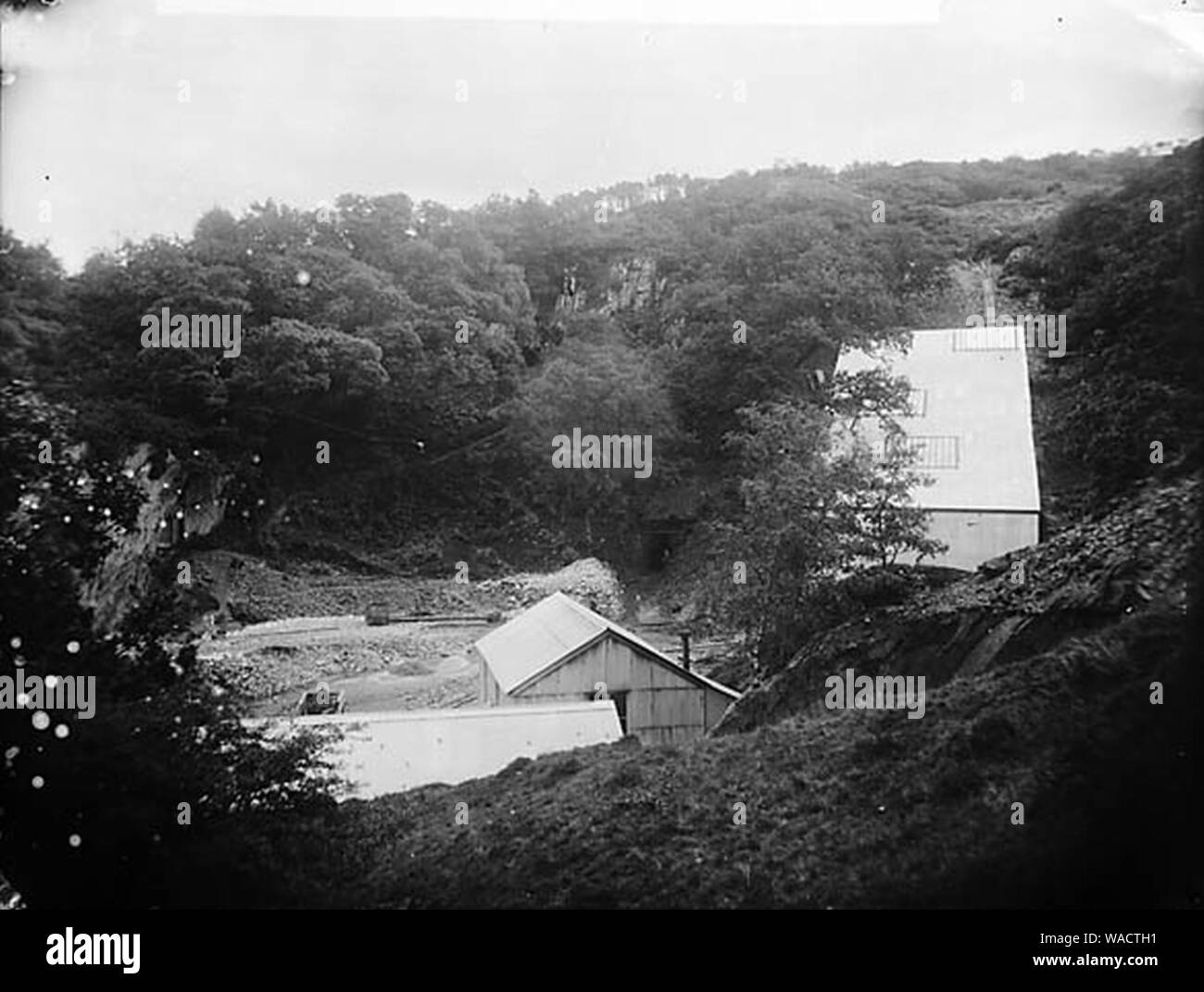Dolau hi-res stock photography and images - Alamy