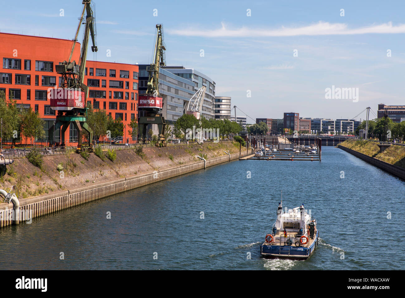 Harbour police building hi-res stock photography and images - Alamy