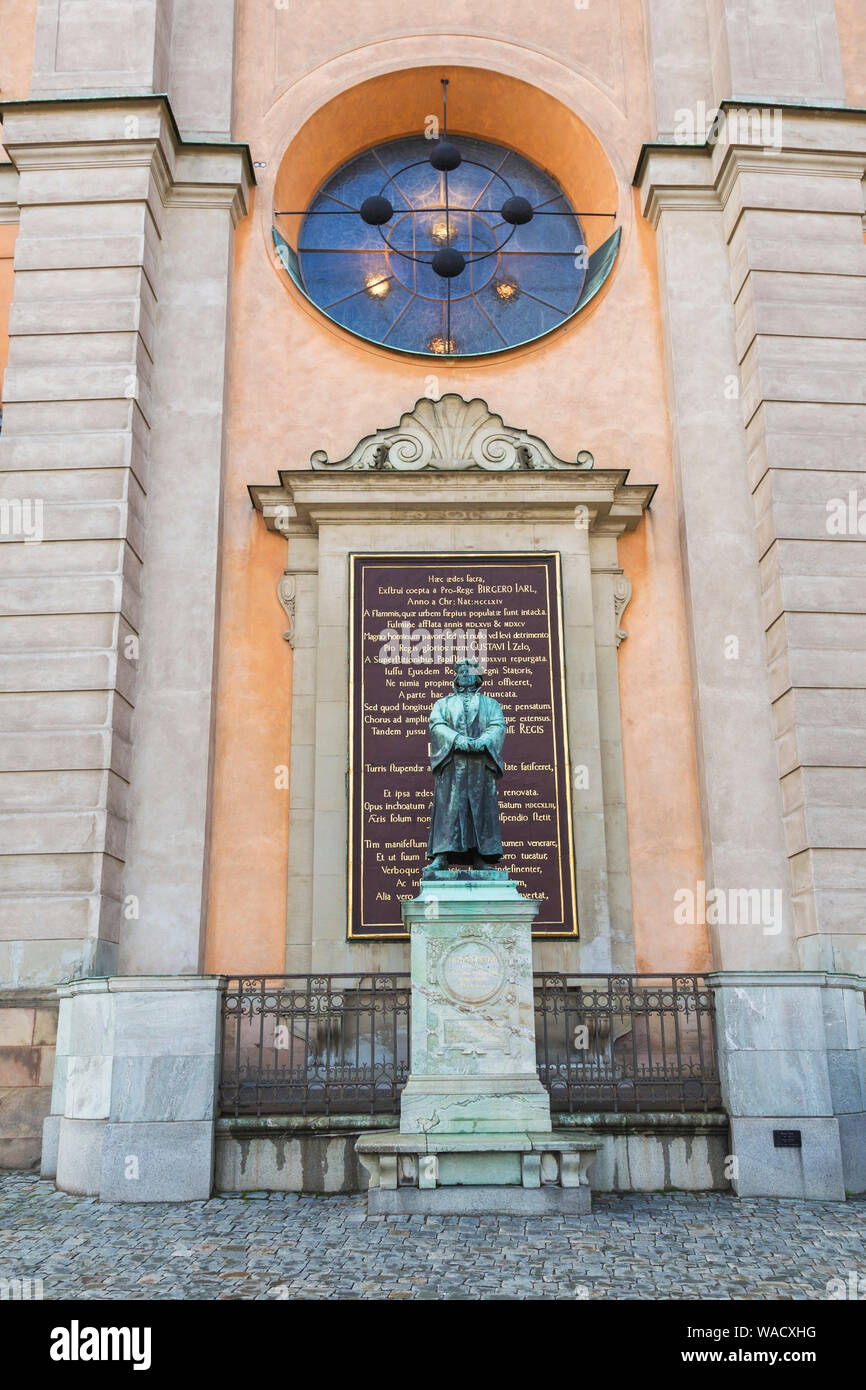 Bronze statue of Olaus Petri by the sculptor Theodor Lundberg next to ...