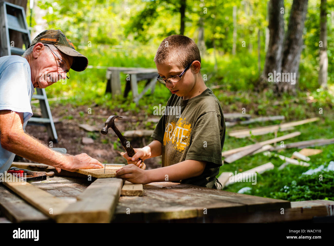 Constructing a shed hi-res stock photography and images - Alamy