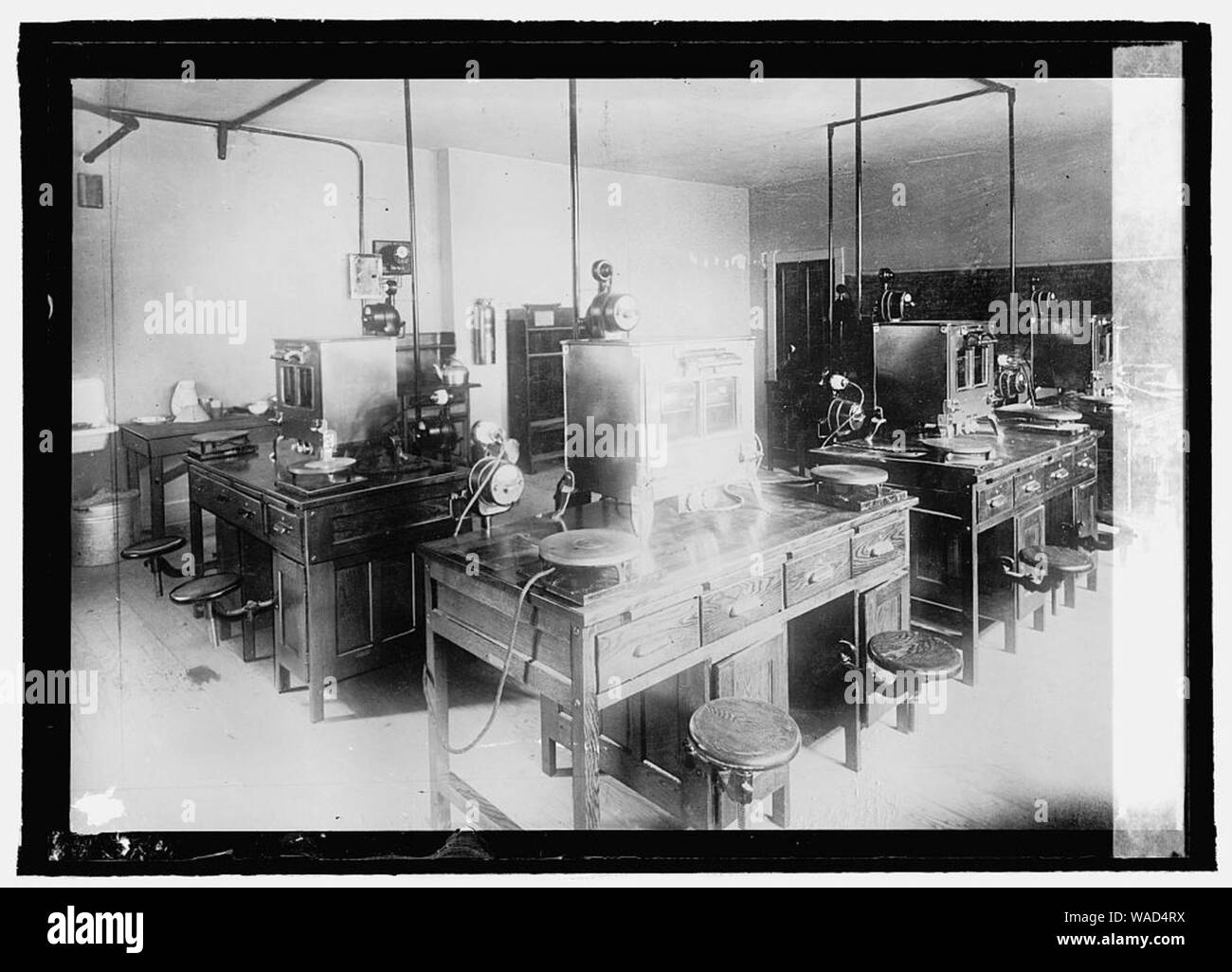 Domestic science hi-res stock photography and images - Alamy