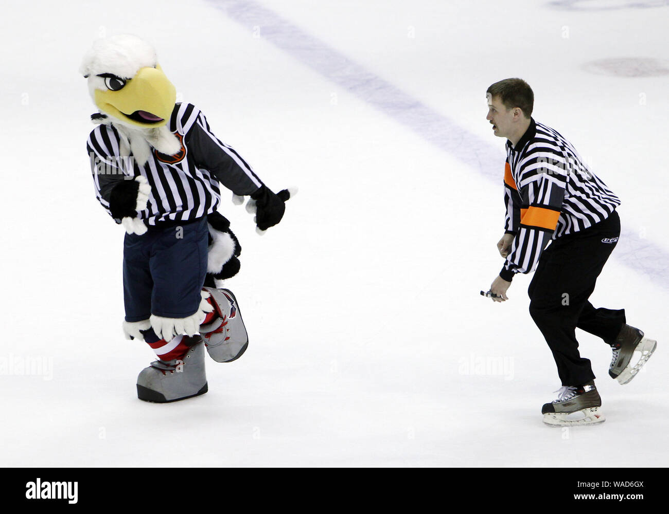 Refs hi-res stock photography and images - Alamy