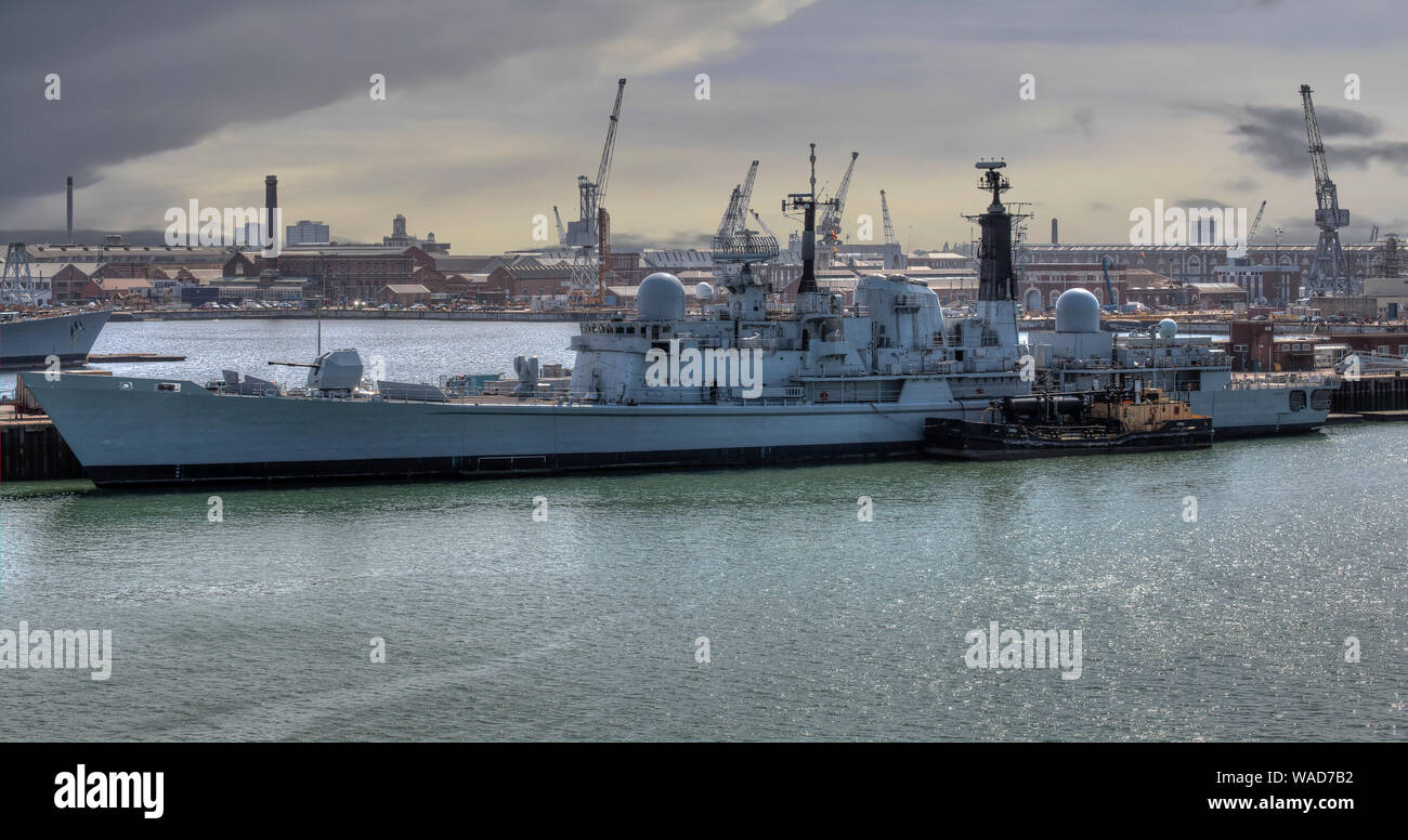 Type 42 Destroyer waiting to be scrapped Stock Photo - Alamy