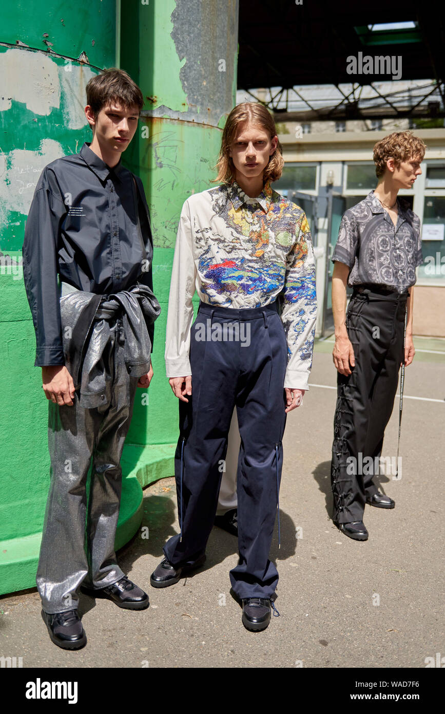 Models are pictured backstage after finishing hair and makeup at the ...