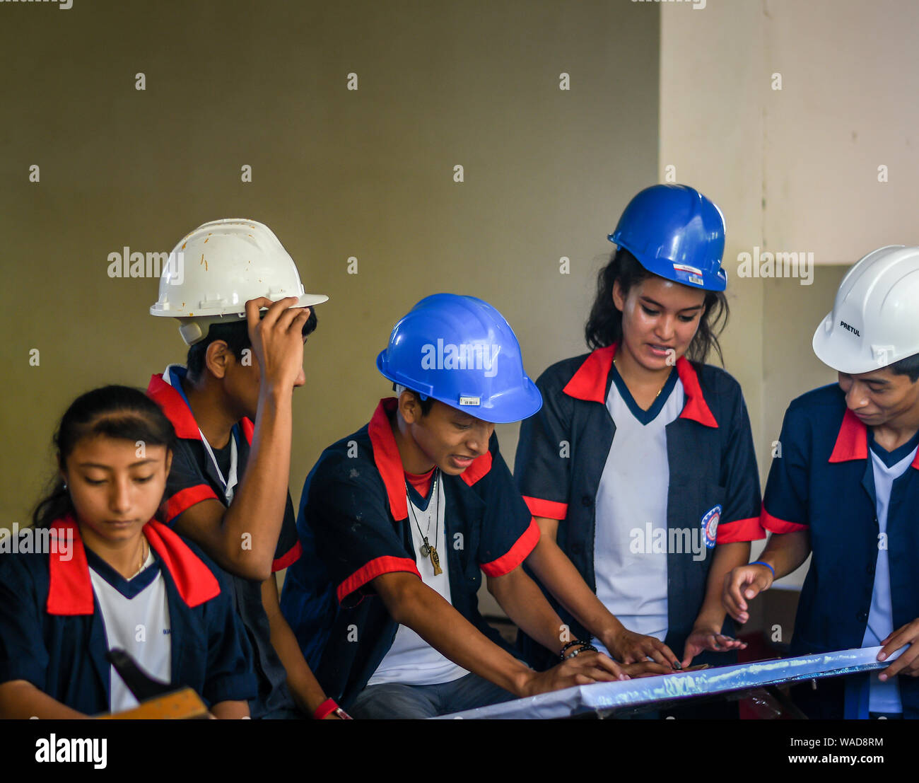 latin students working on project in Guatemalan college Stock Photo - Alamy