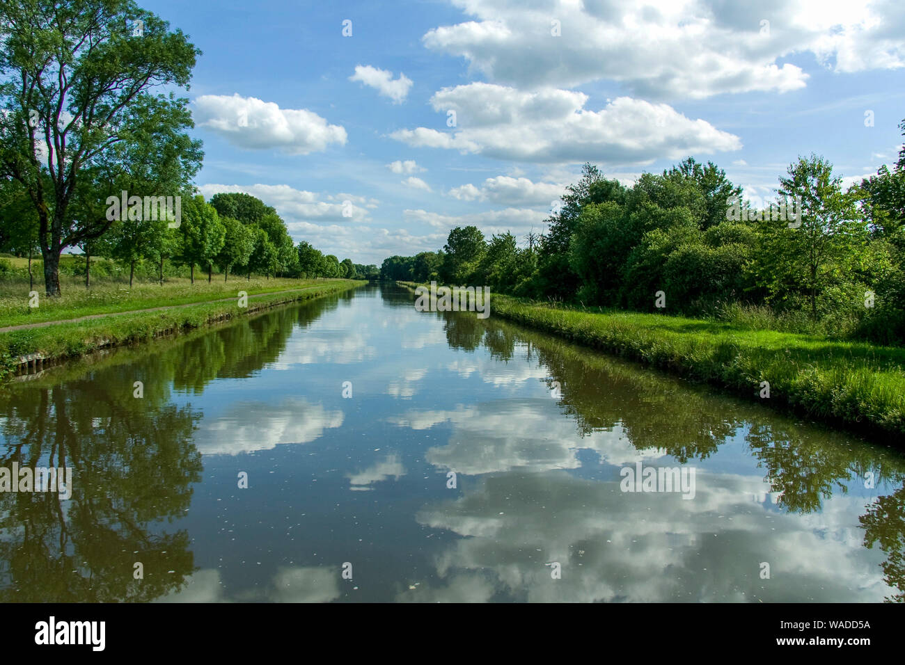 French canals and waterways Stock Photo - Alamy
