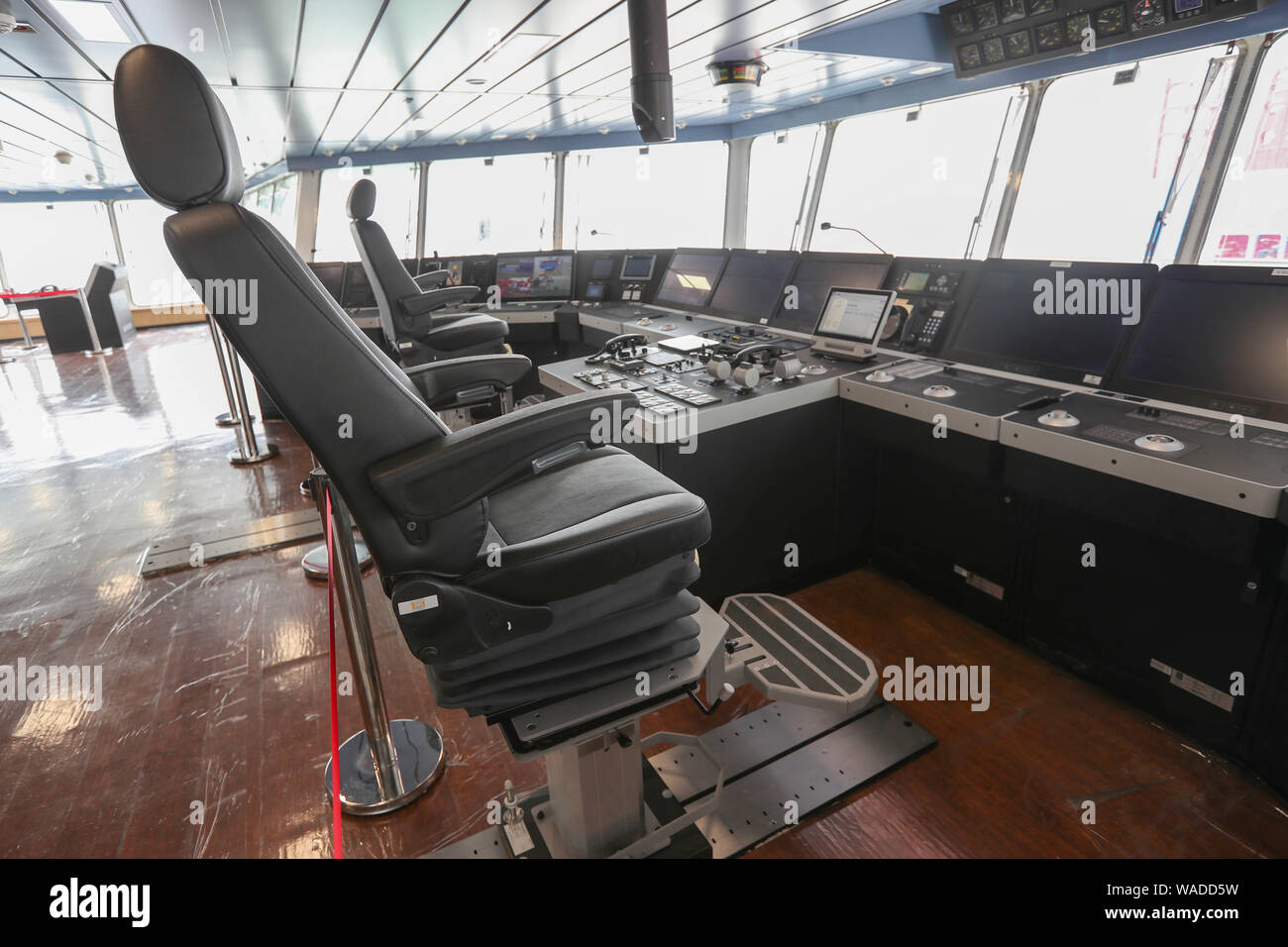 Views inside Xue Long II, the first Chinese independently-build ...