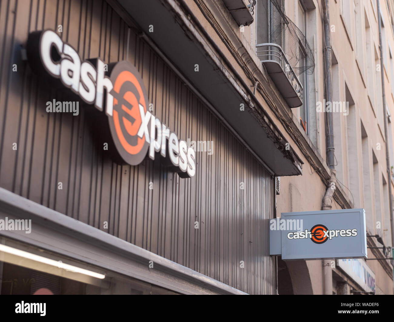 LYON, FRANCE - JULY 17, 2019: Cash Express logo on their store for ...