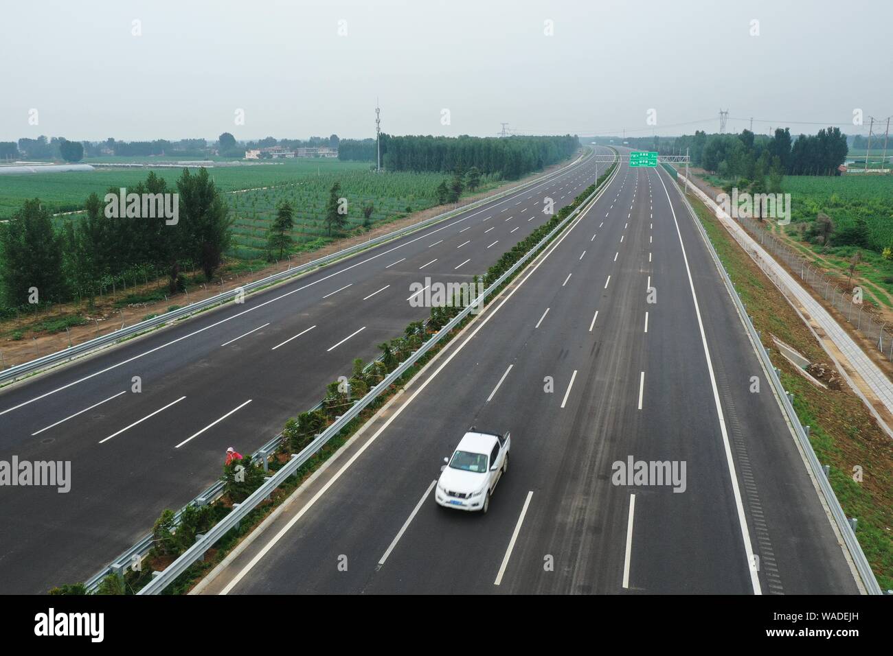 The Jinan-Qingdao expressway, which is Shandong's first eight-lane ...