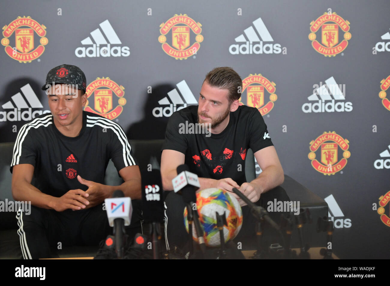 Jesse Lingard, left, Spanish football player David de Gea of Manchester ...