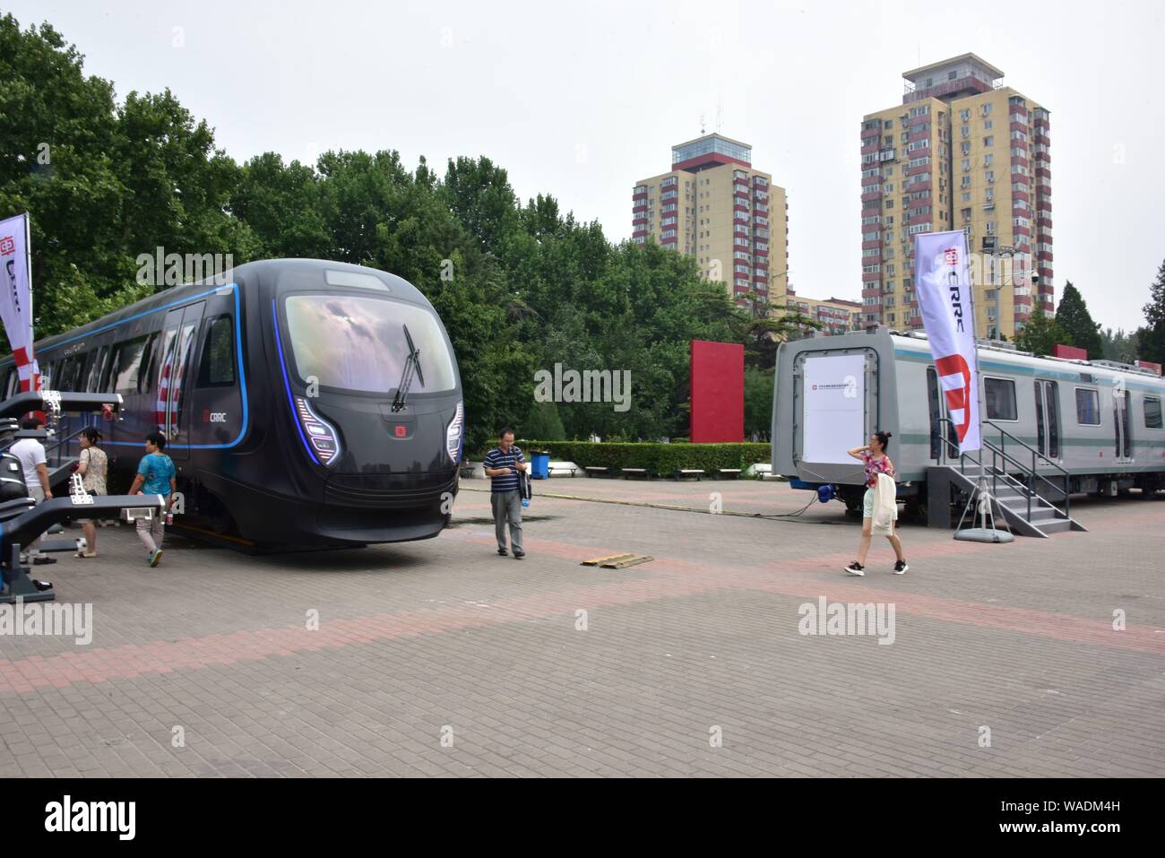 Vehicles outside beijing international hi-res stock photography and ...