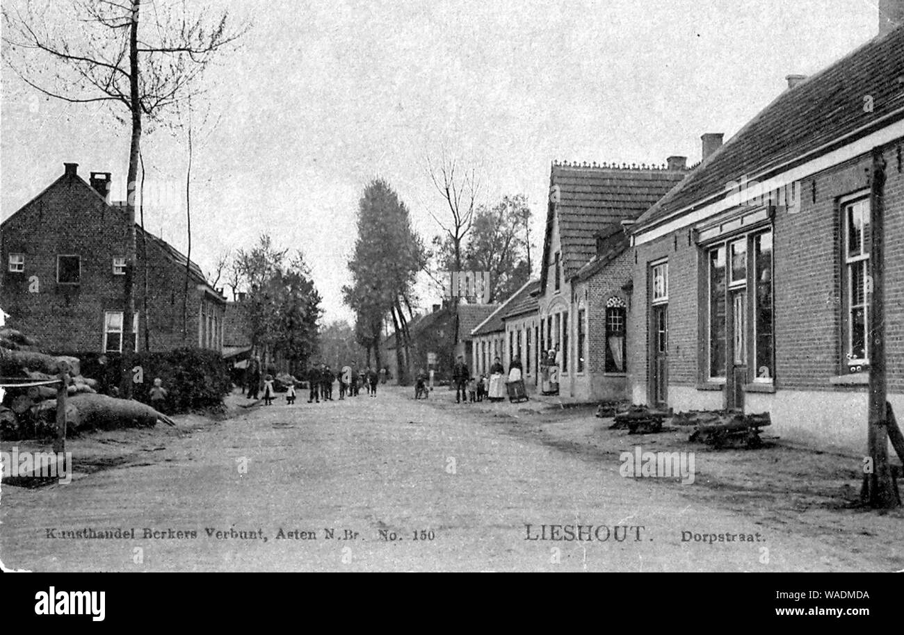 Dorpstraat hi-res stock photography and images - Alamy