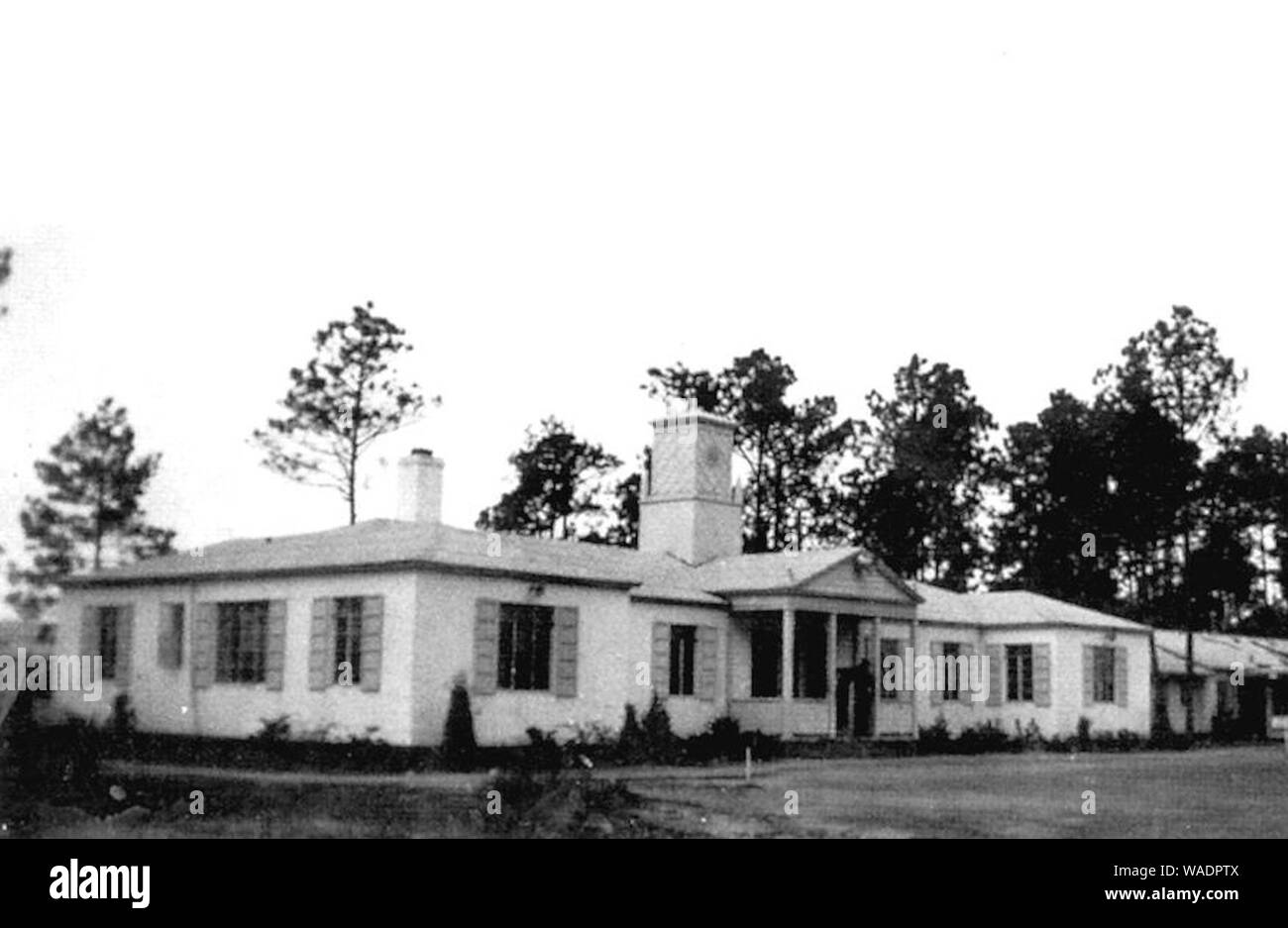 Airfield building Black and White Stock Photos & Images - Alamy
