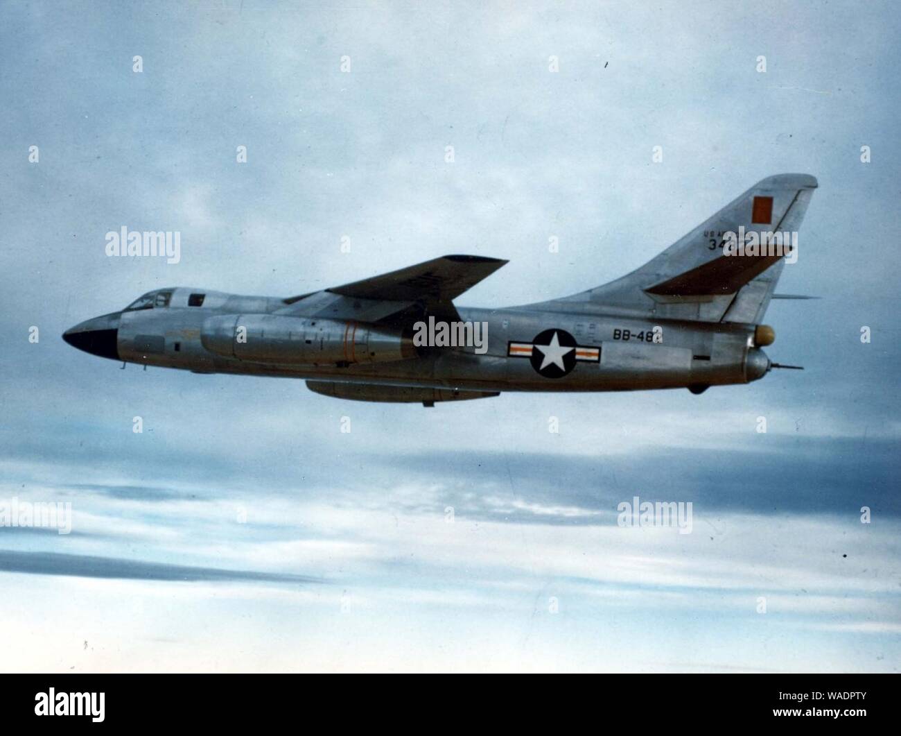 Douglas B-66B Destroyer in flight (SN 53-482) 061102-F-1234P-016 Stock ...