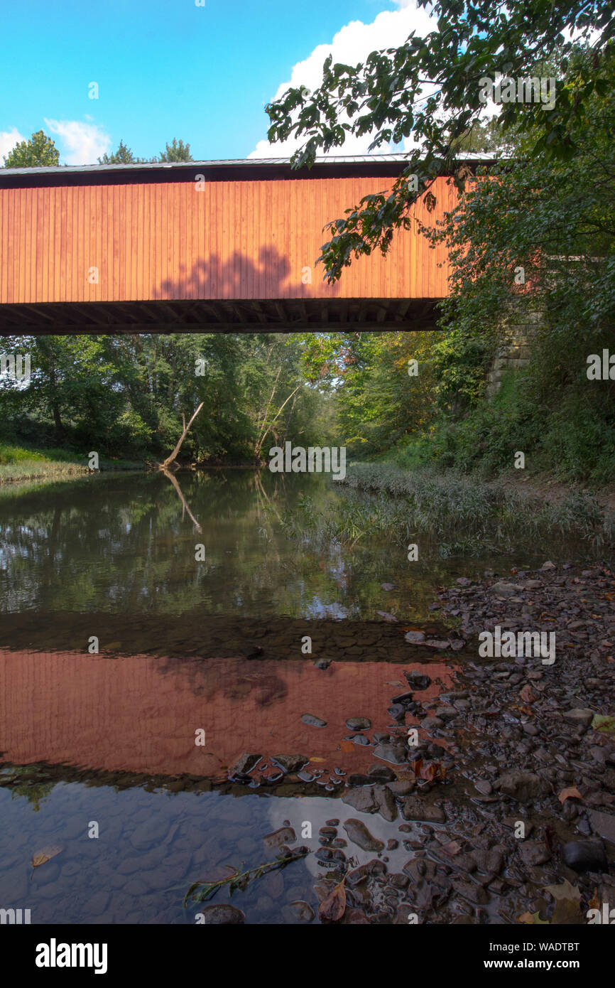 Hune covered bridge hi-res stock photography and images - Alamy