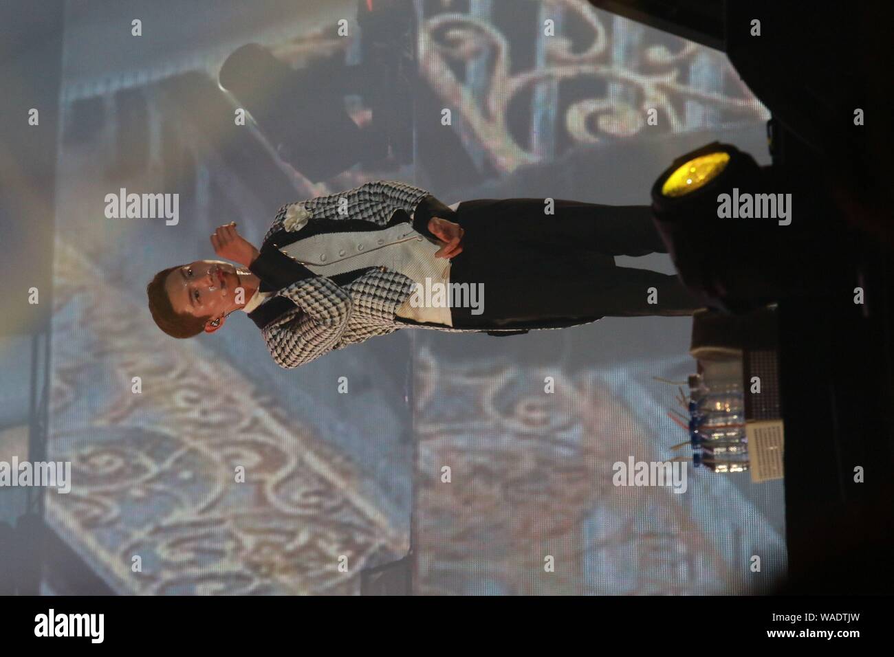 Singers and actors Shim Chang-min, also known by his stage name Max ...