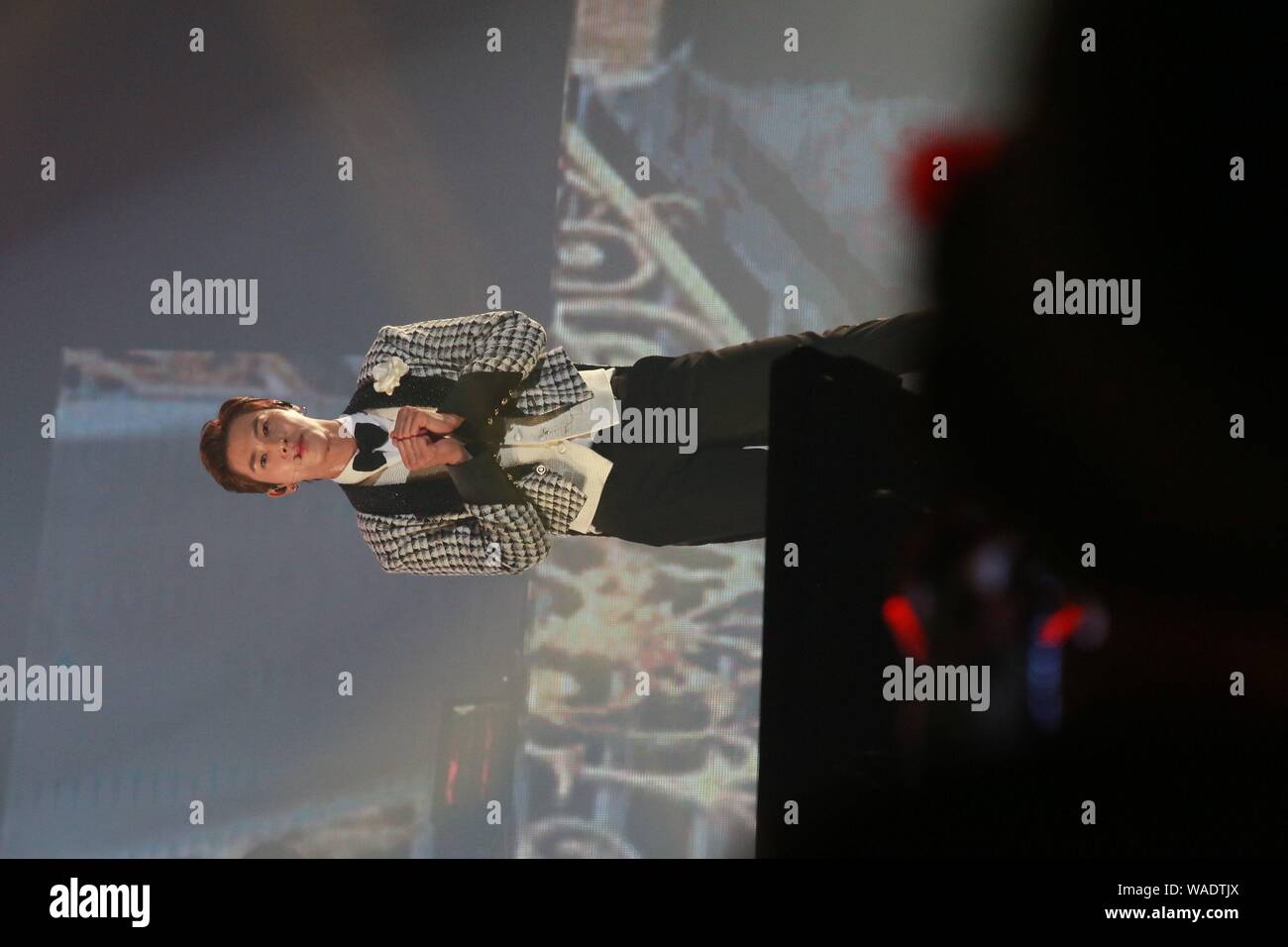 Singers and actors Shim Chang-min, also known by his stage name Max ...