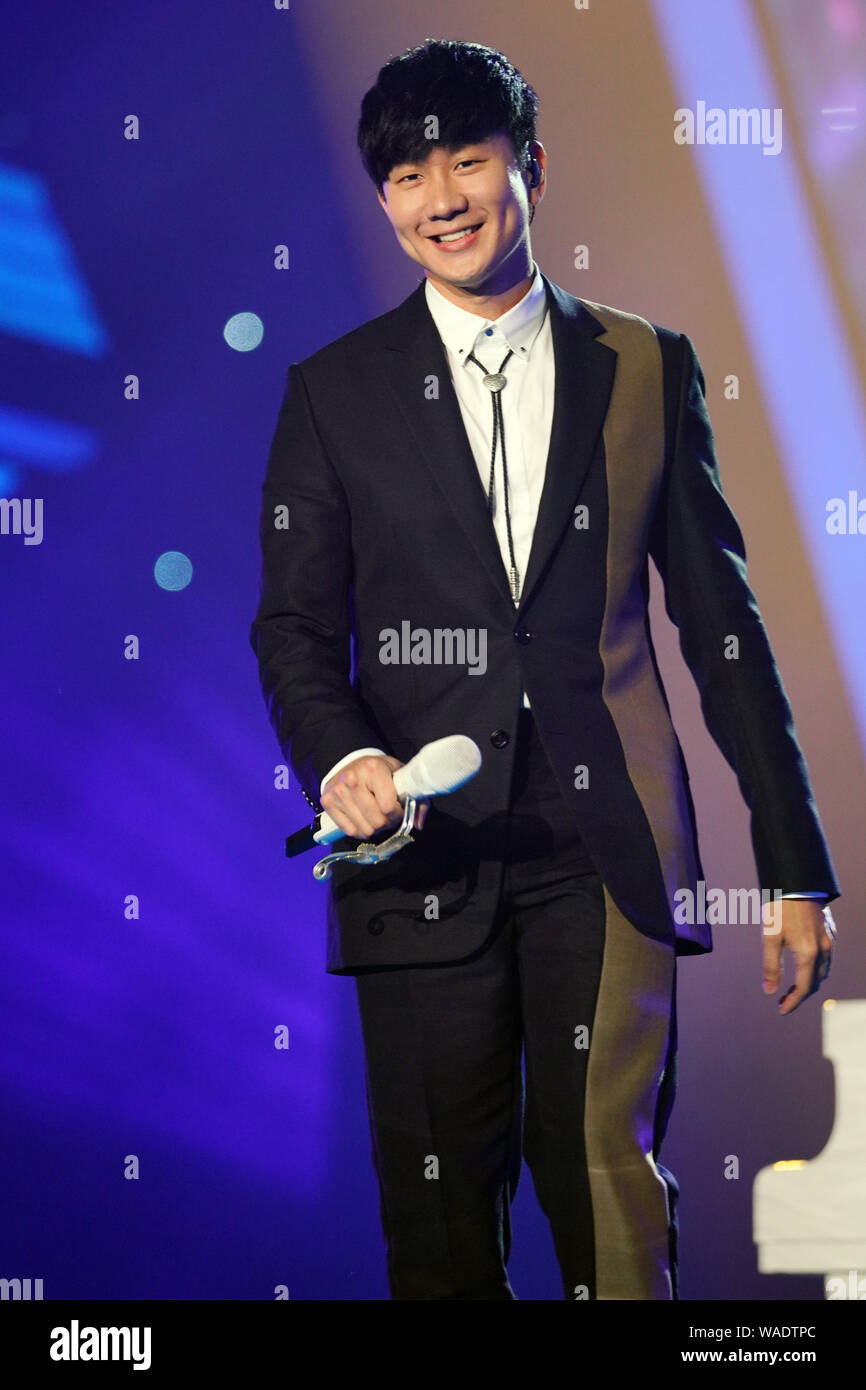 Jackie lin hi-res stock photography and images - Alamy