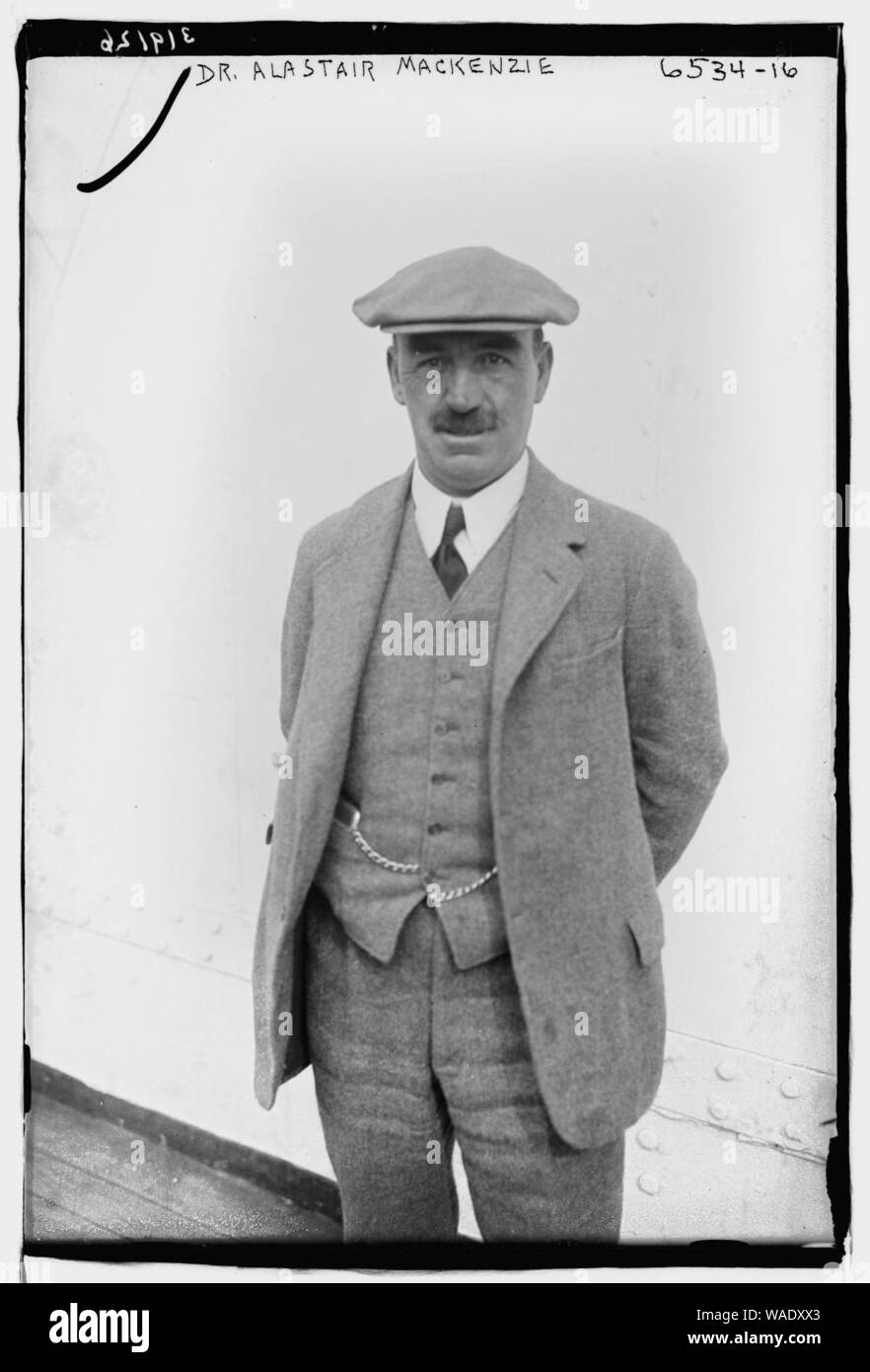 Dr mackenzie Black and White Stock Photos & Images - Alamy