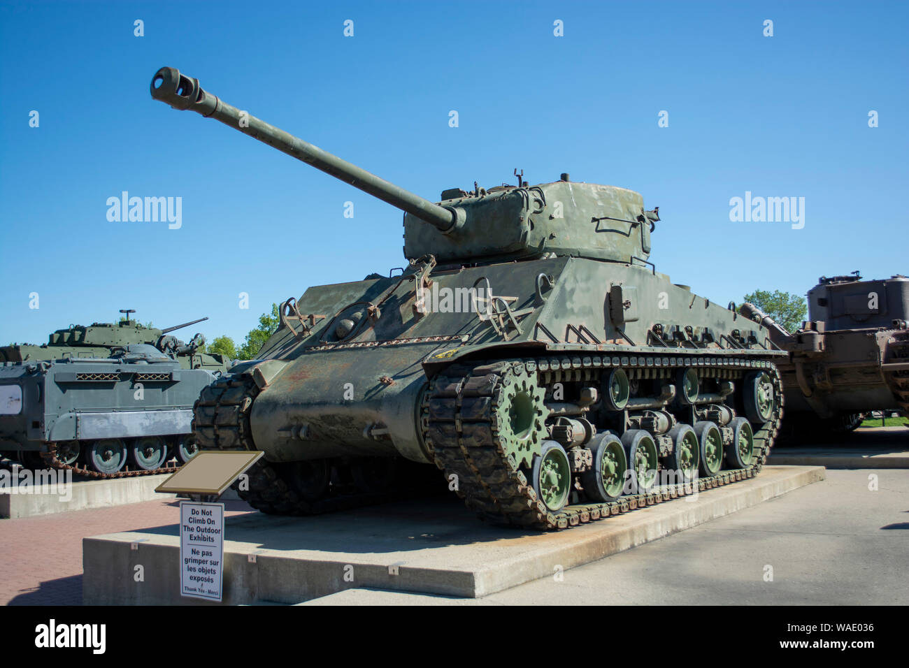 Armoured tank hi-res stock photography and images - Alamy