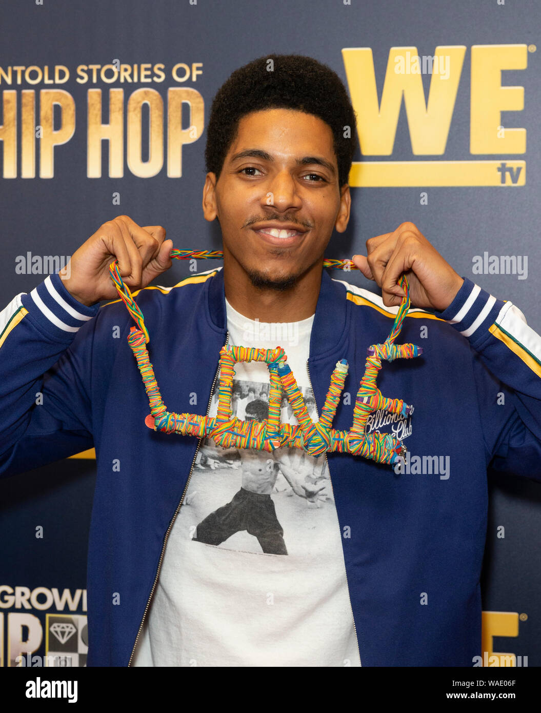 Growing up premiere hi-res stock photography and images - Alamy