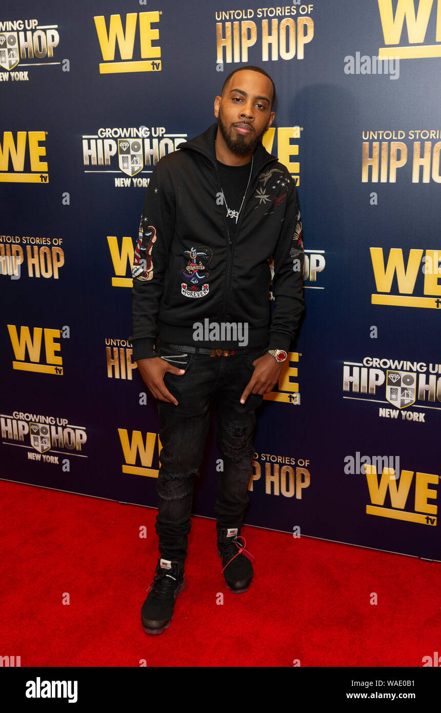 Jojo simmons hi-res stock photography and images - Alamy