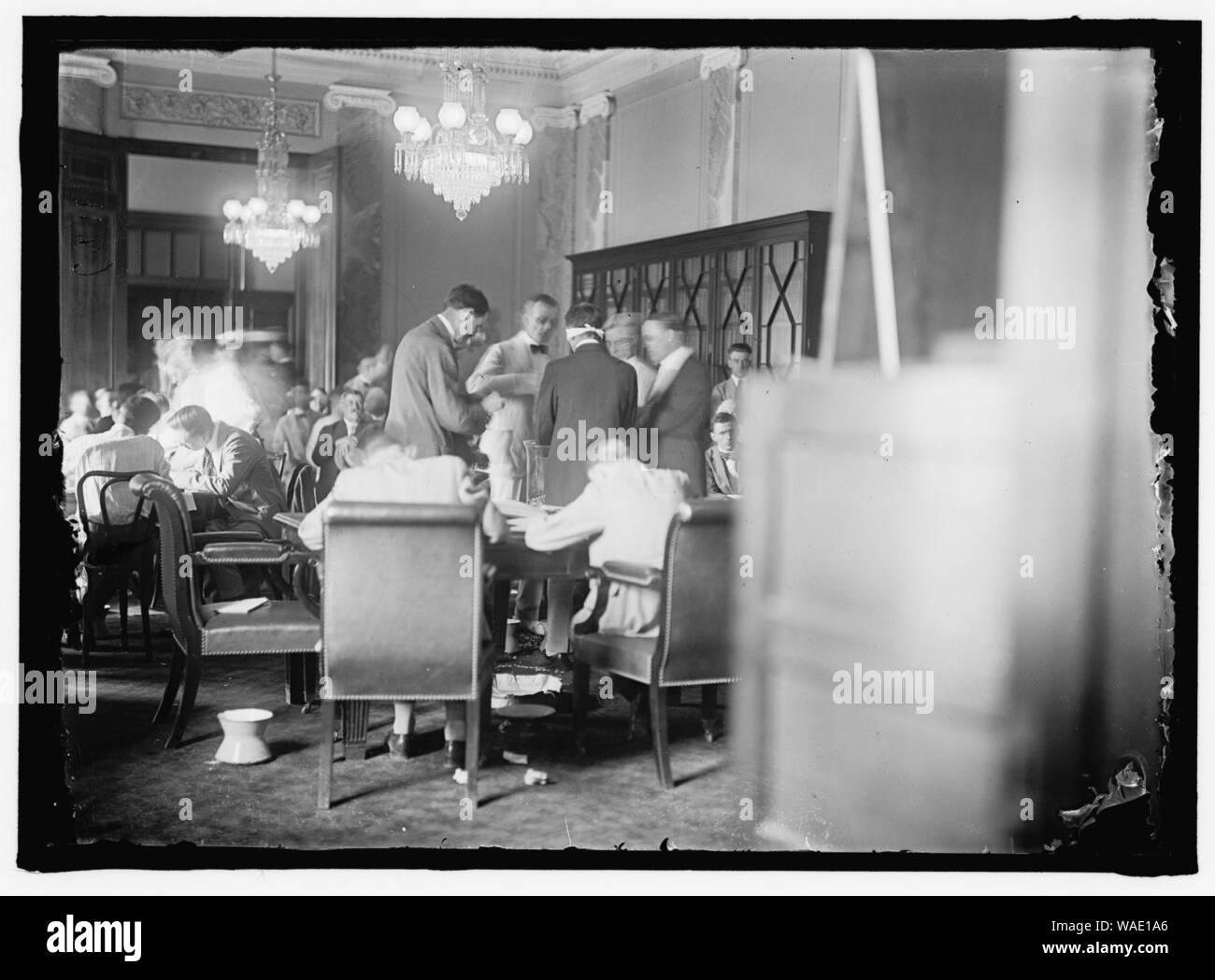 War drawing hi-res stock photography and images - Alamy