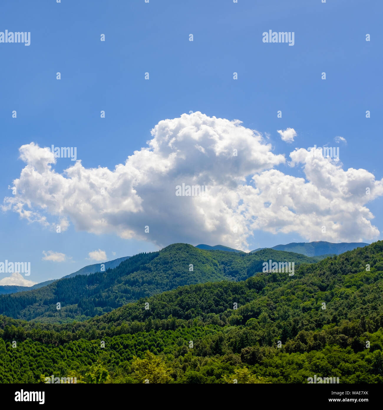 Catalonia landscape hi-res stock photography and images - Alamy