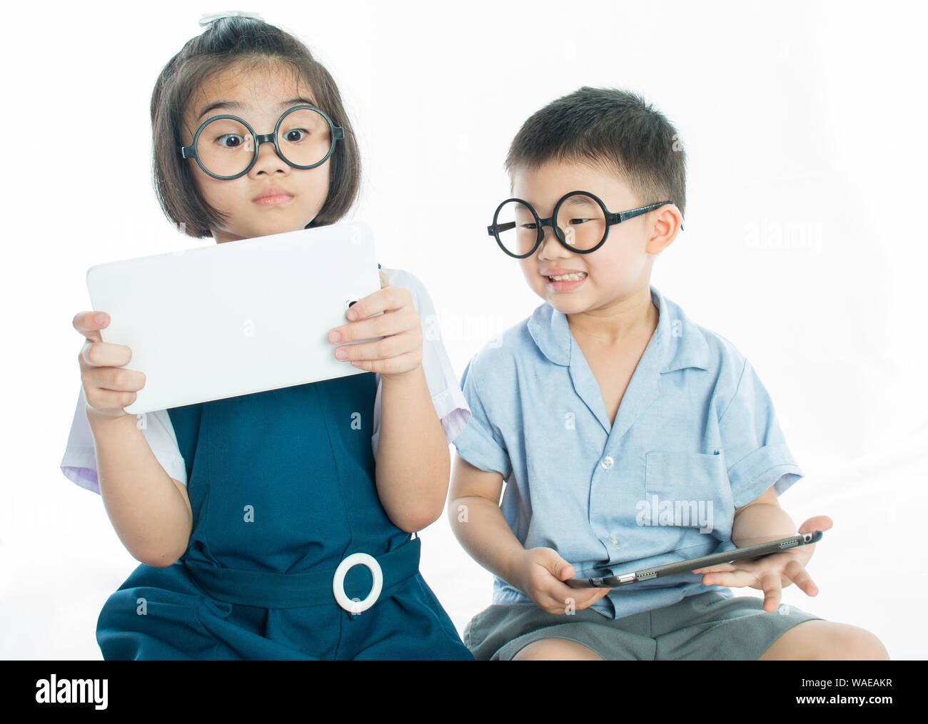 Chinese girl learn english hi-res stock photography and images - Alamy
