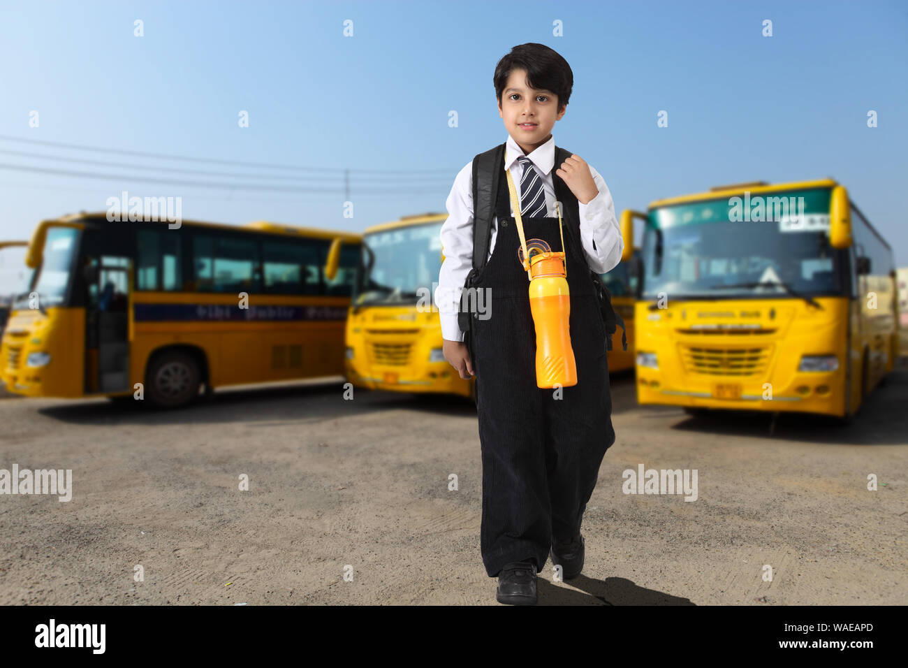 Schoolboy hi-res stock photography and images - Alamy
