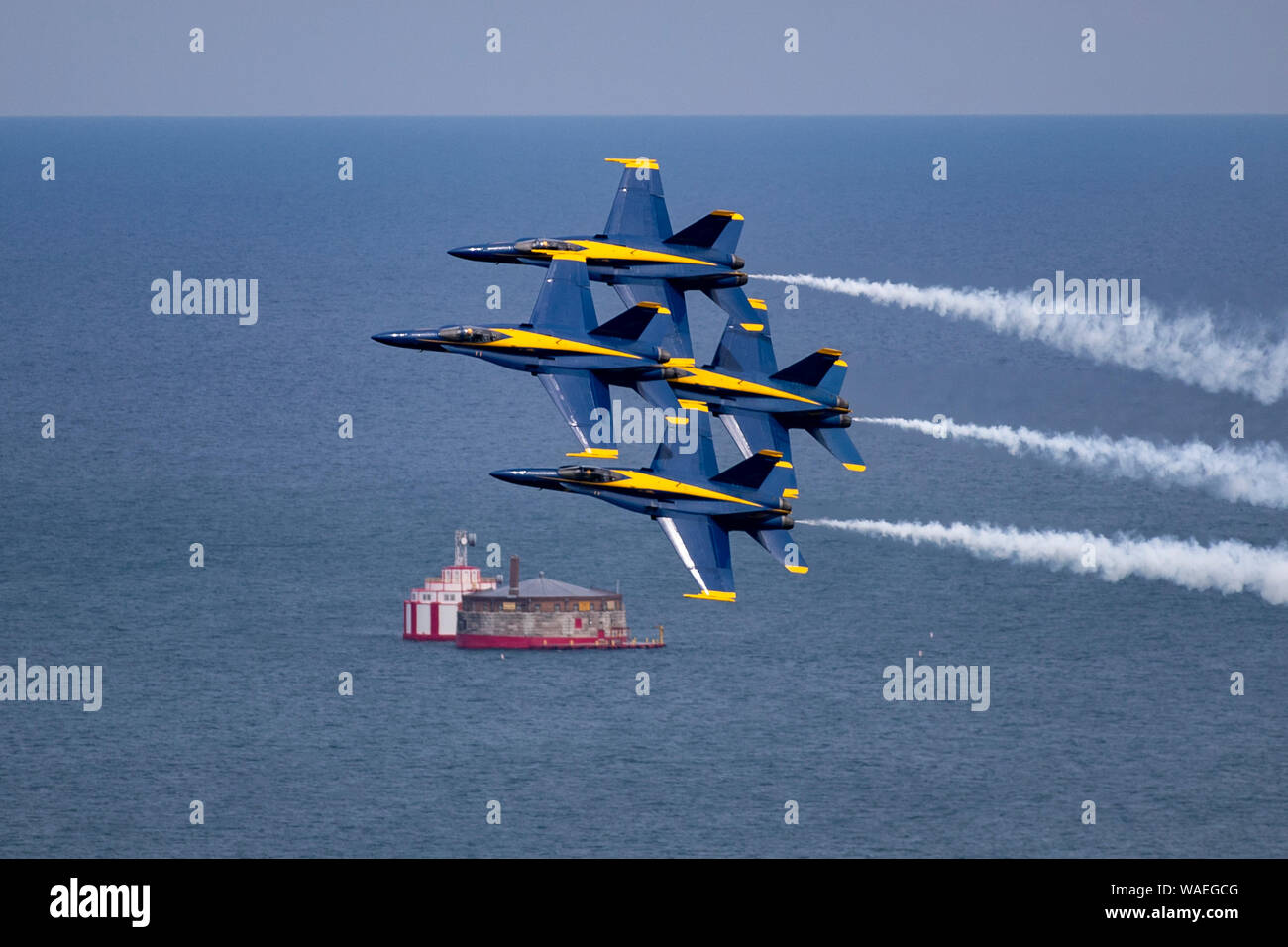Water intake crib hi-res stock photography and images - Alamy