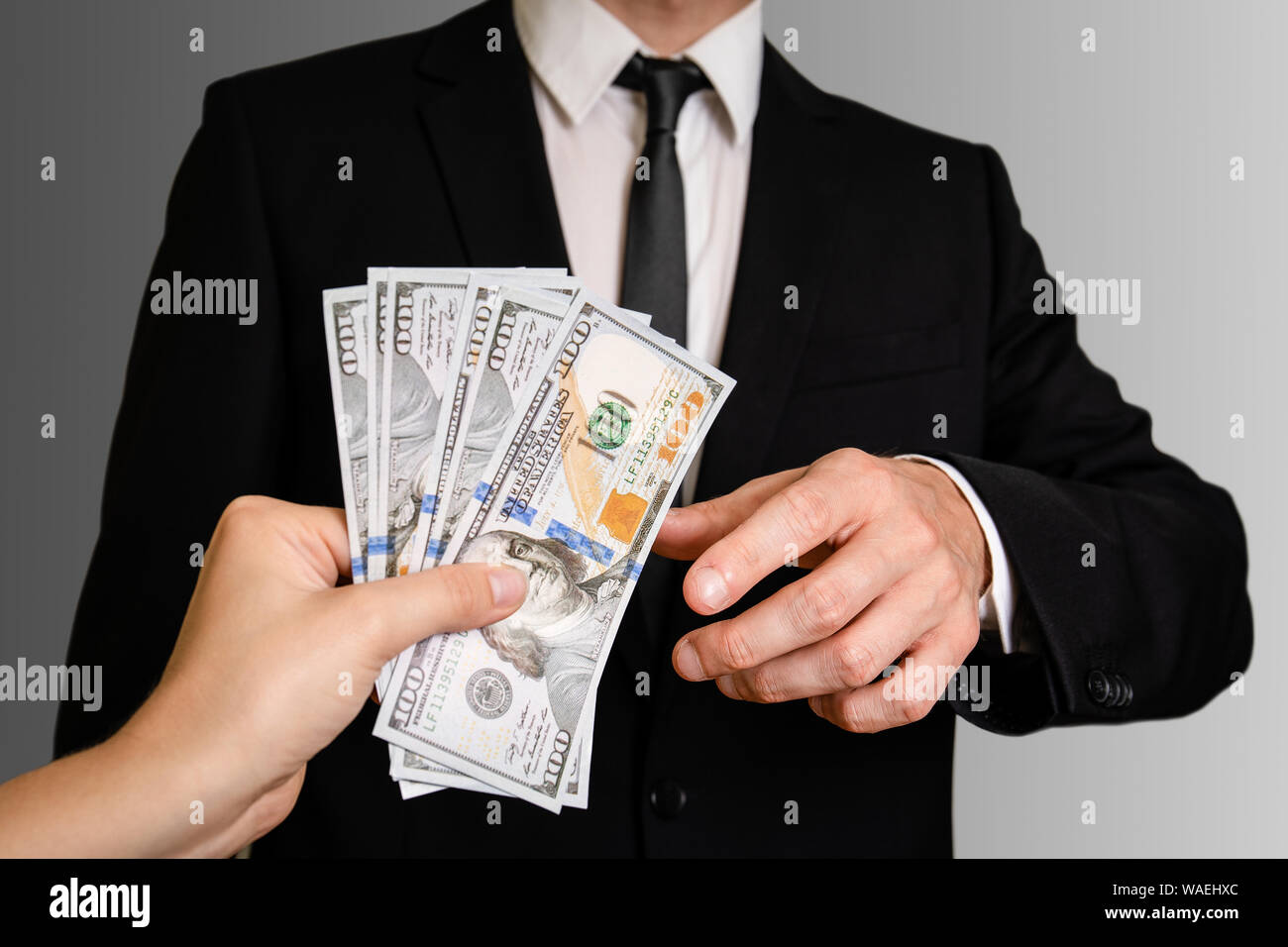 Accepts money hi-res stock photography and images - Alamy