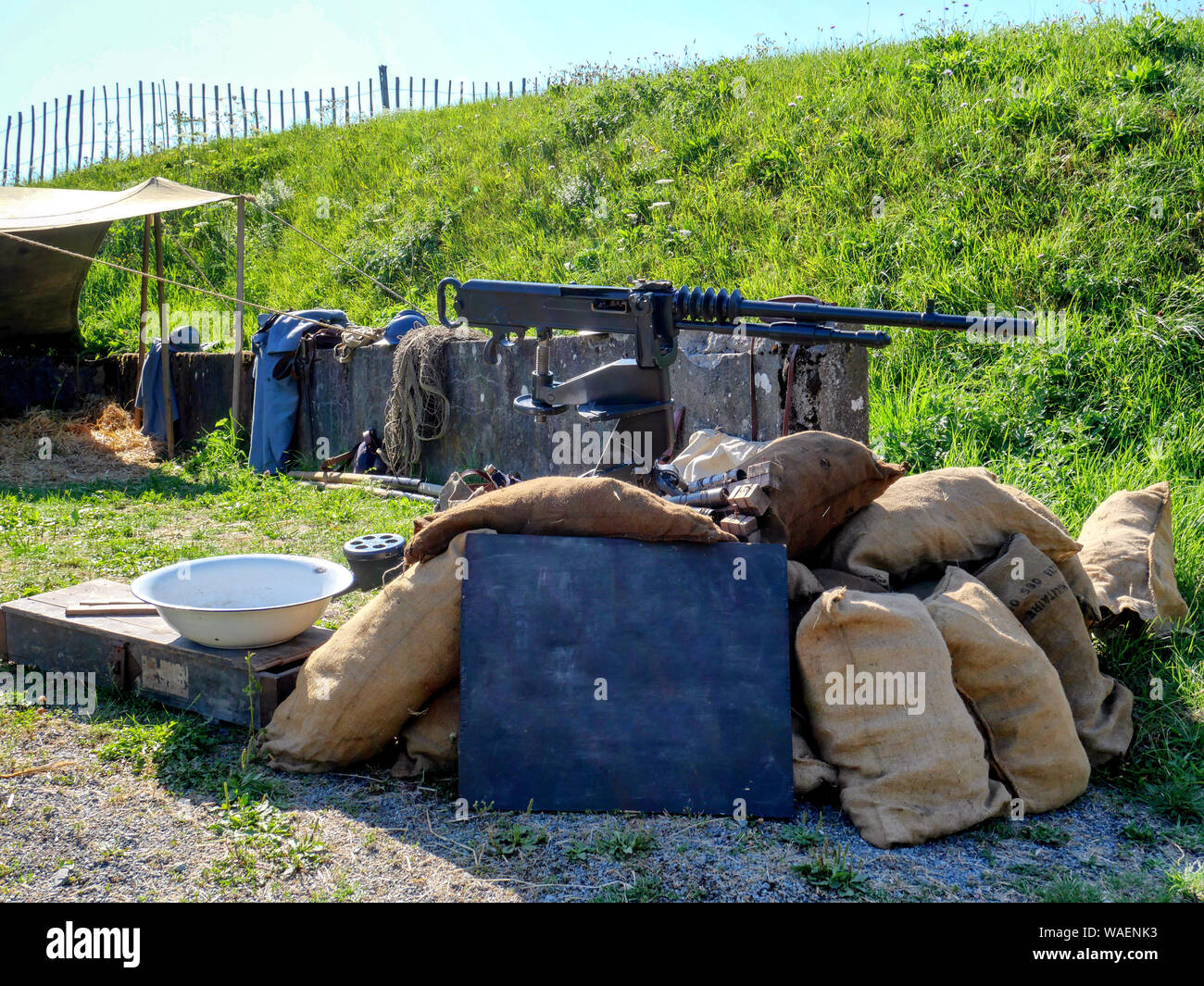 a world war one french machine gun Stock Photo - Alamy